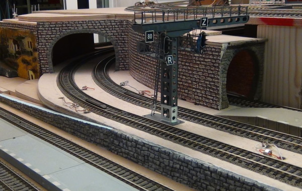 LES ENTREES DE TUNNEL. LES ENTREES DE TUNNEL.